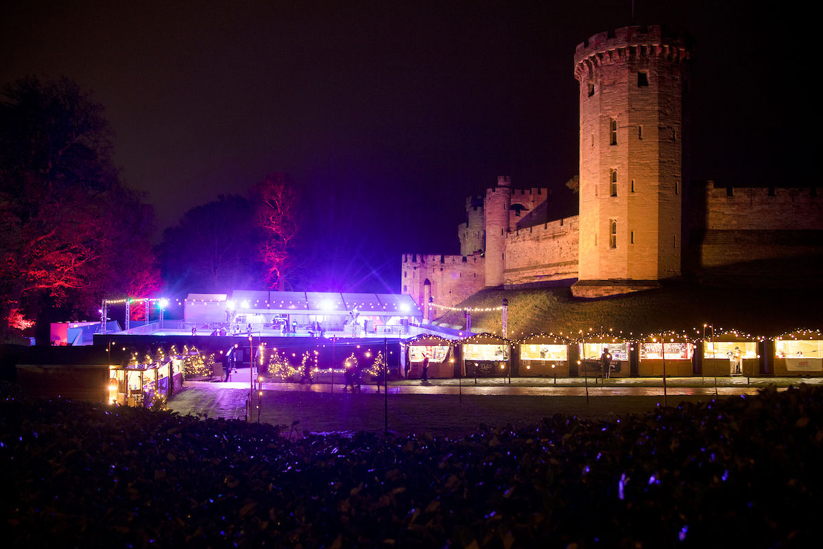 Christmas at Warwick Castle | Merlin Entertainments | Endlessfun